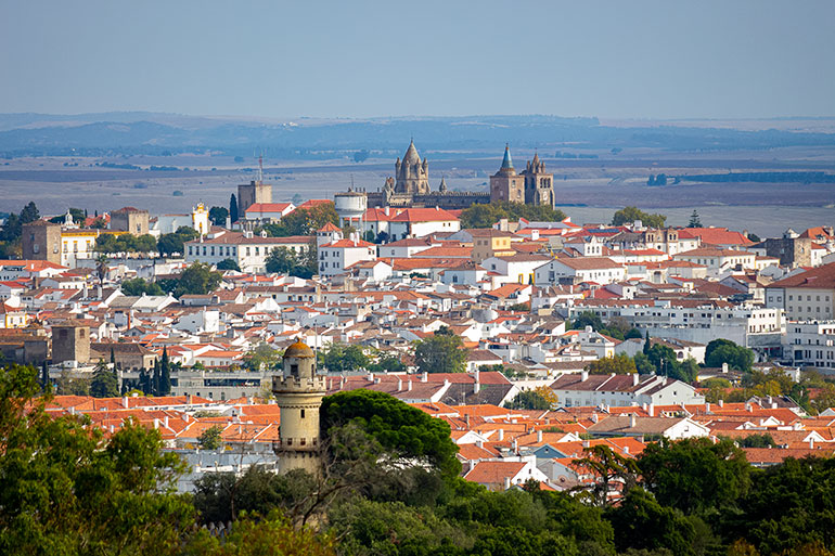 O que visitar em Évora: Guia completo dos melhores locais - Tapa ao Sal